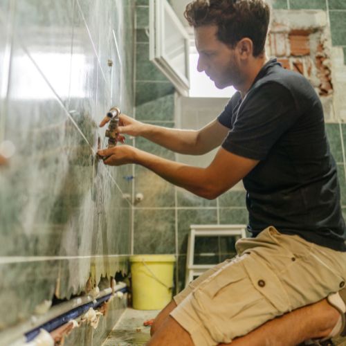 Step-by-Step Guide to DIY Ceramic Tile Installation